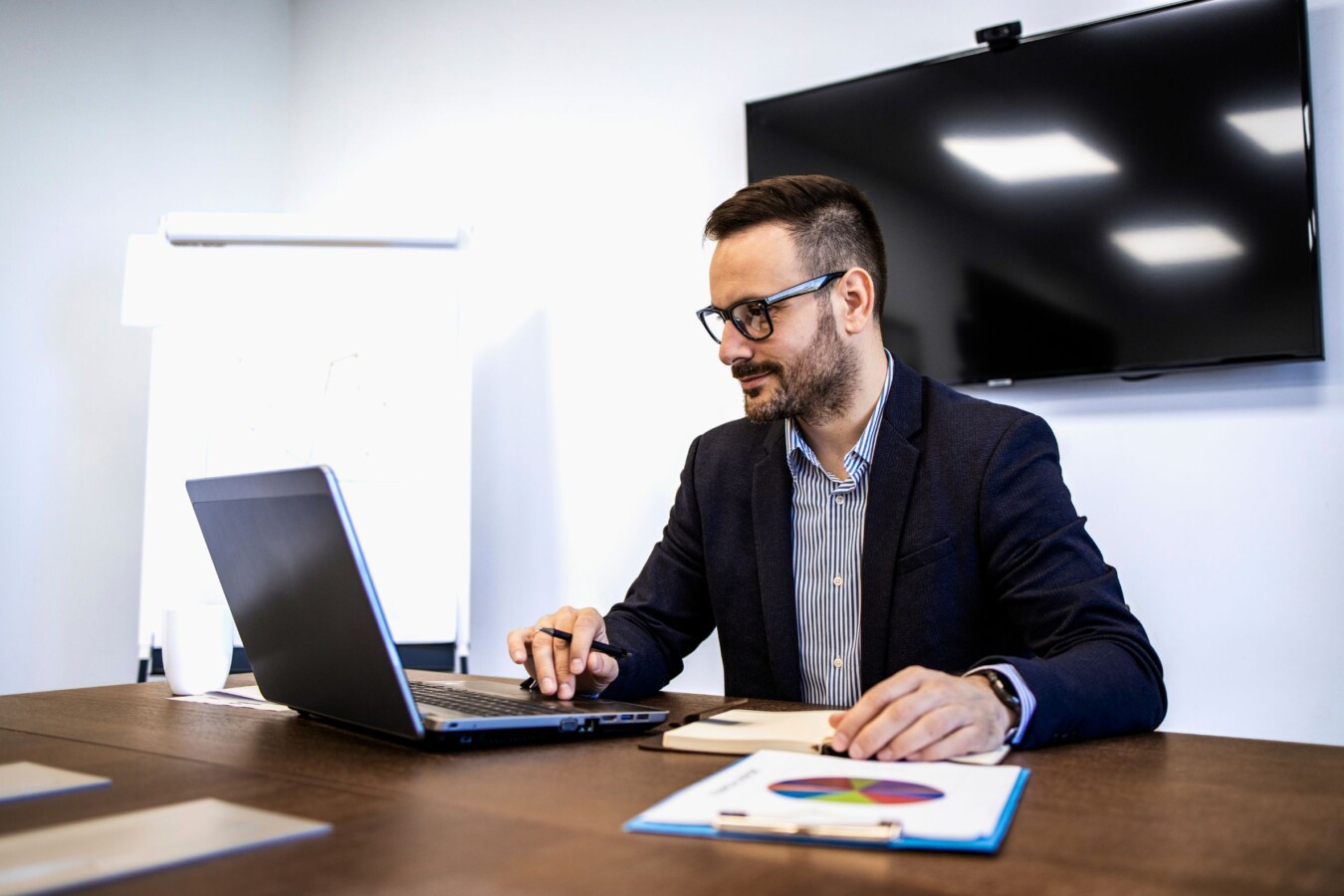 2025 Tier 2 Sponsor Licence Checklist: A Complete Guide For UK ...